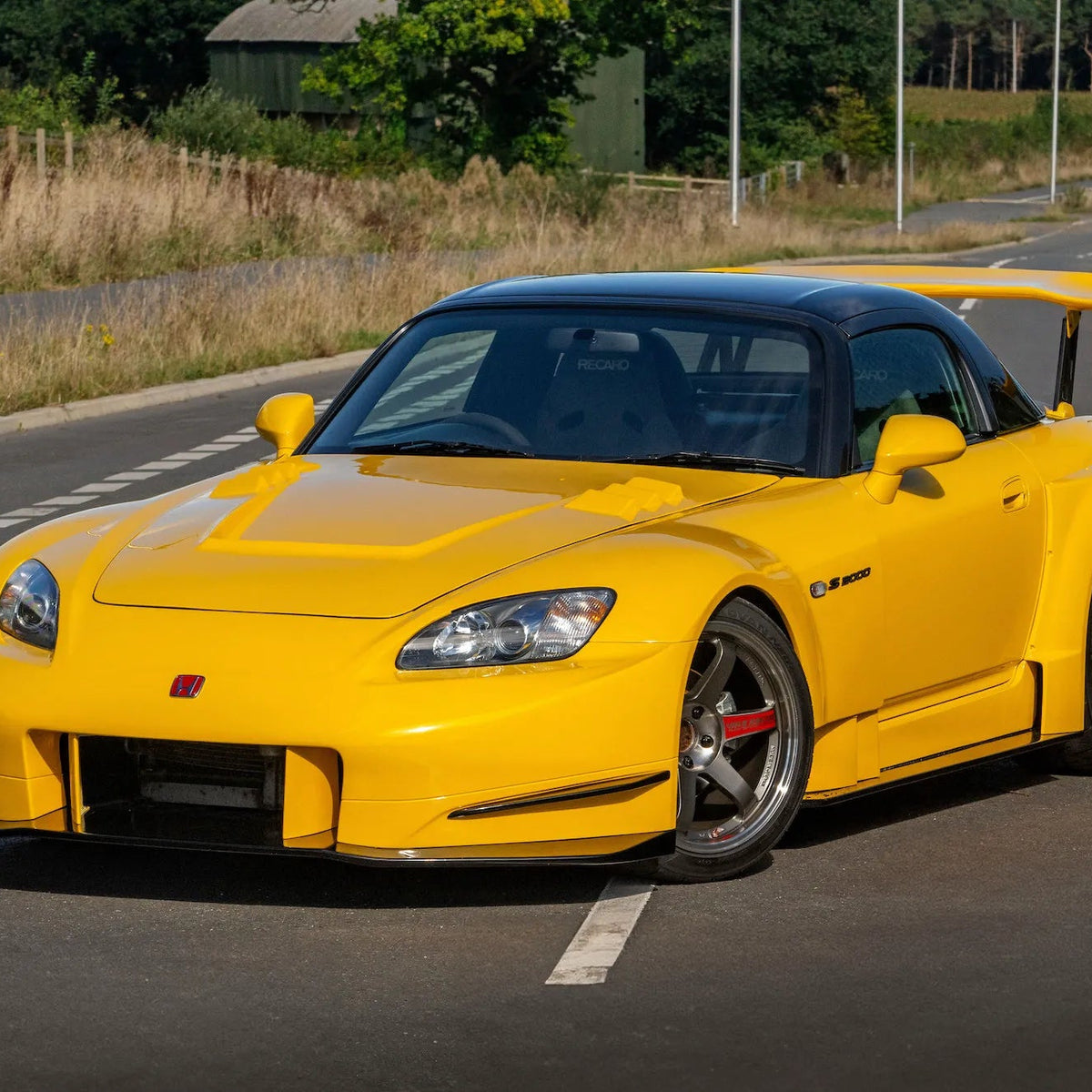 Transforming an S2000 with rare Amuse GT1 Body Kit